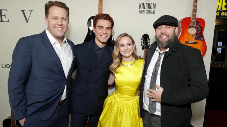 I STILL BELIEVE Director Andy Erwin Reveals the Incredible Ways God ...