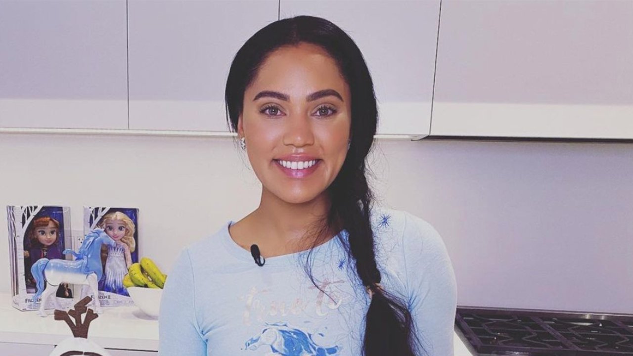 Ayesha Curry Shares Video of Son Worshipping, Thankful for Her 'Faith ...