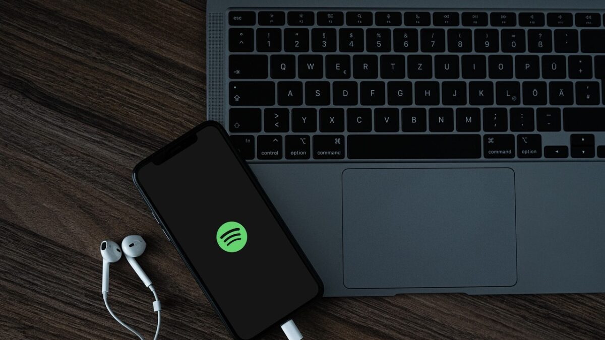 NMPA Cracks Down on Unlicensed Music Use in Spotify Podcasts