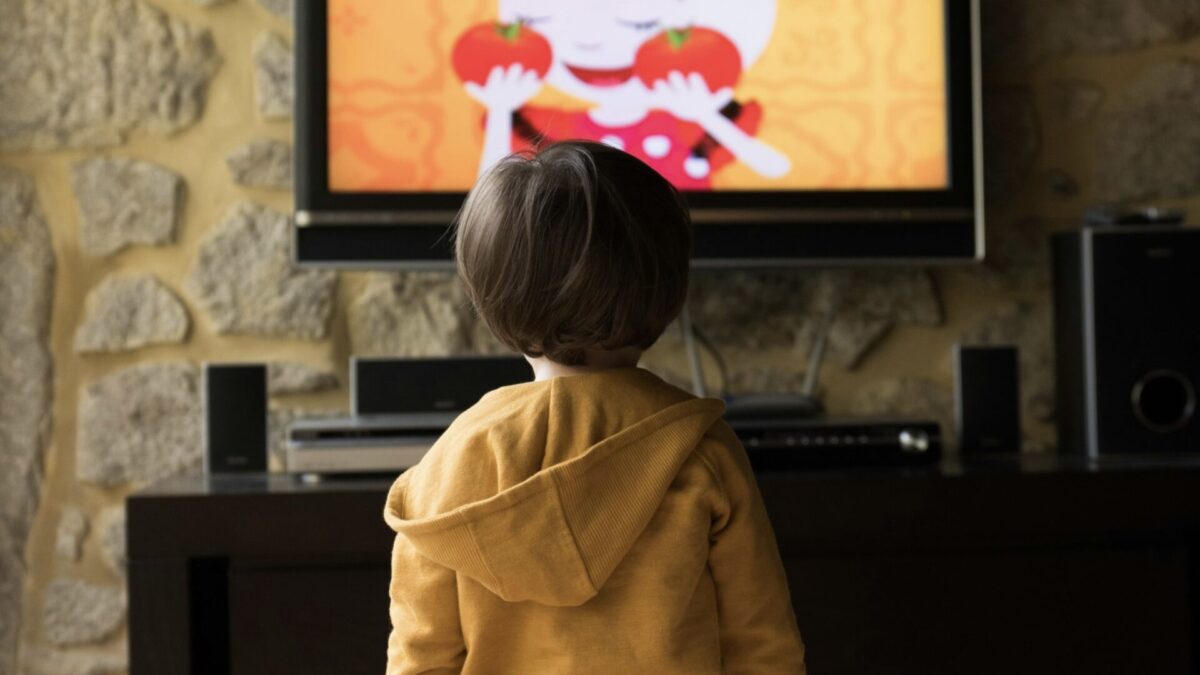 Should Children's Shows Get an LGBTQ Content Warning?