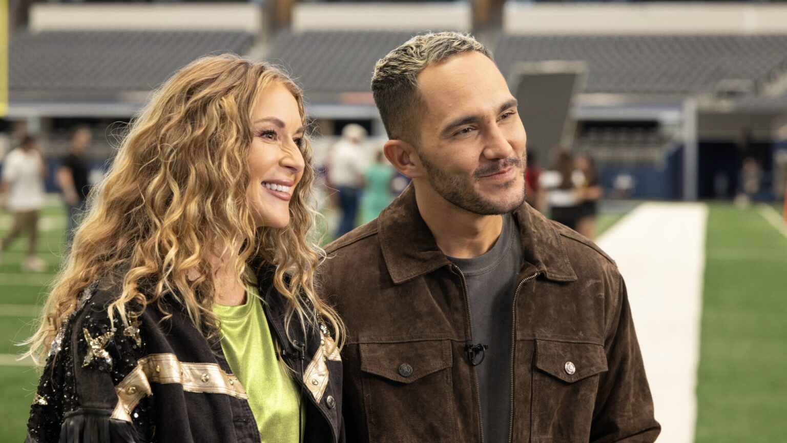 God Is 'Weeding Out the Garden' of Alexa PenaVega's Life