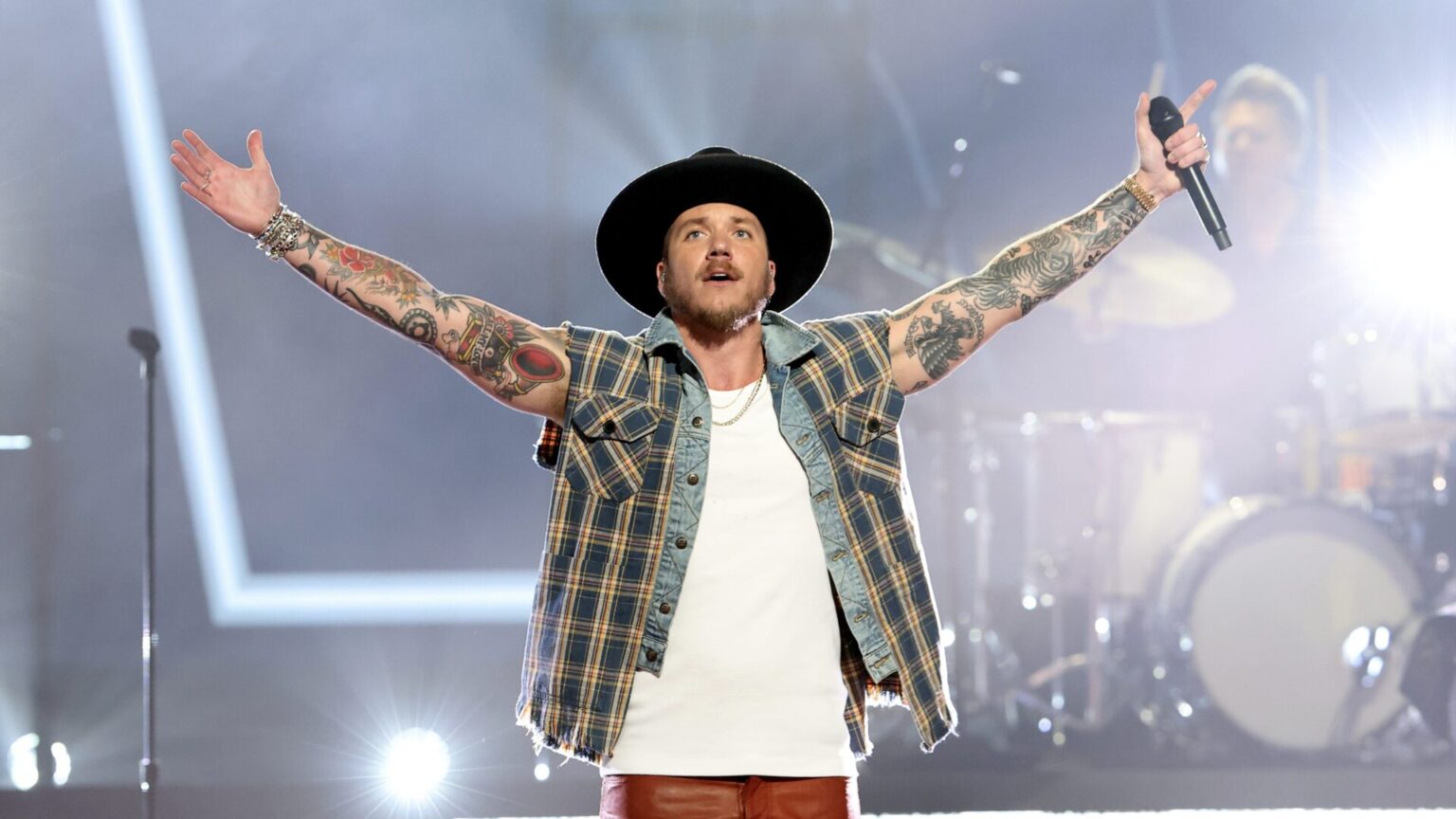 What Brandon Lake Has in Common With Maury Povich