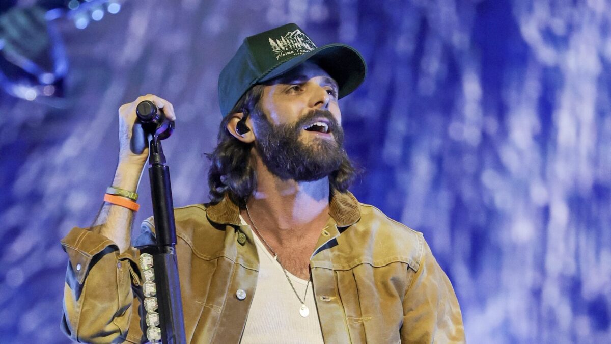 Thomas Rhett Celebrates 5th Baby on the Way with Reveal Video