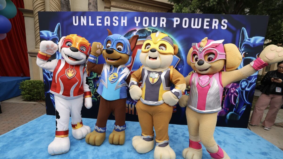 PAW PATROL: THE DINO MOVIE Roars Into Theaters in August