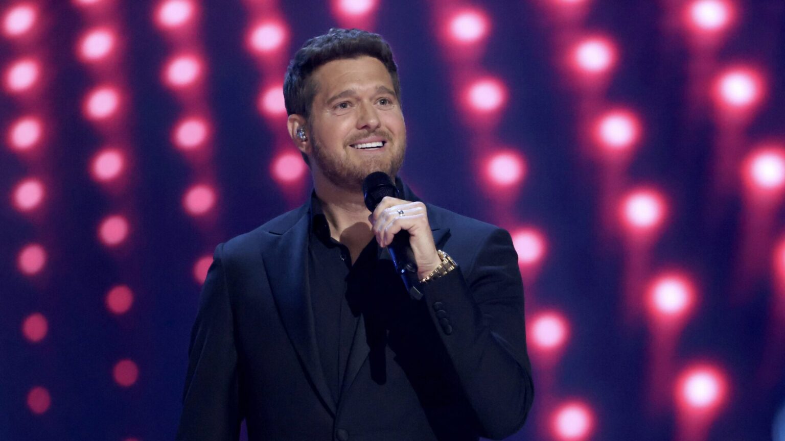 Pop Star Michael Bublé Calls a 'Strong Faith' True Wealth
