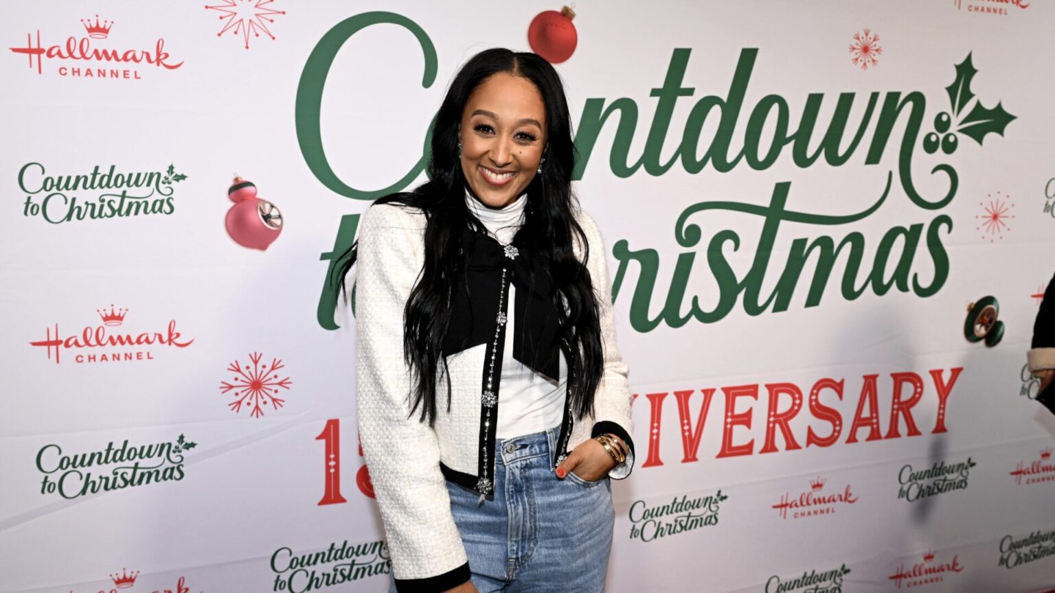SISTER, SISTER Star Says God ‘Offers Help’ to All of Us