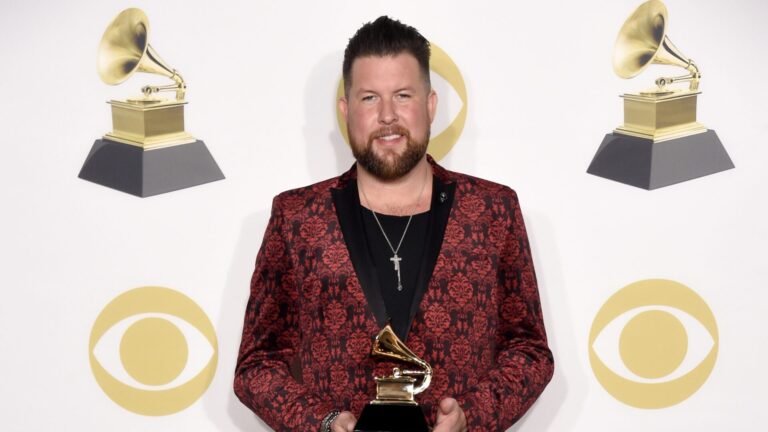 Prayer, Tough Love and a Song Brought Zach Williams to Faith