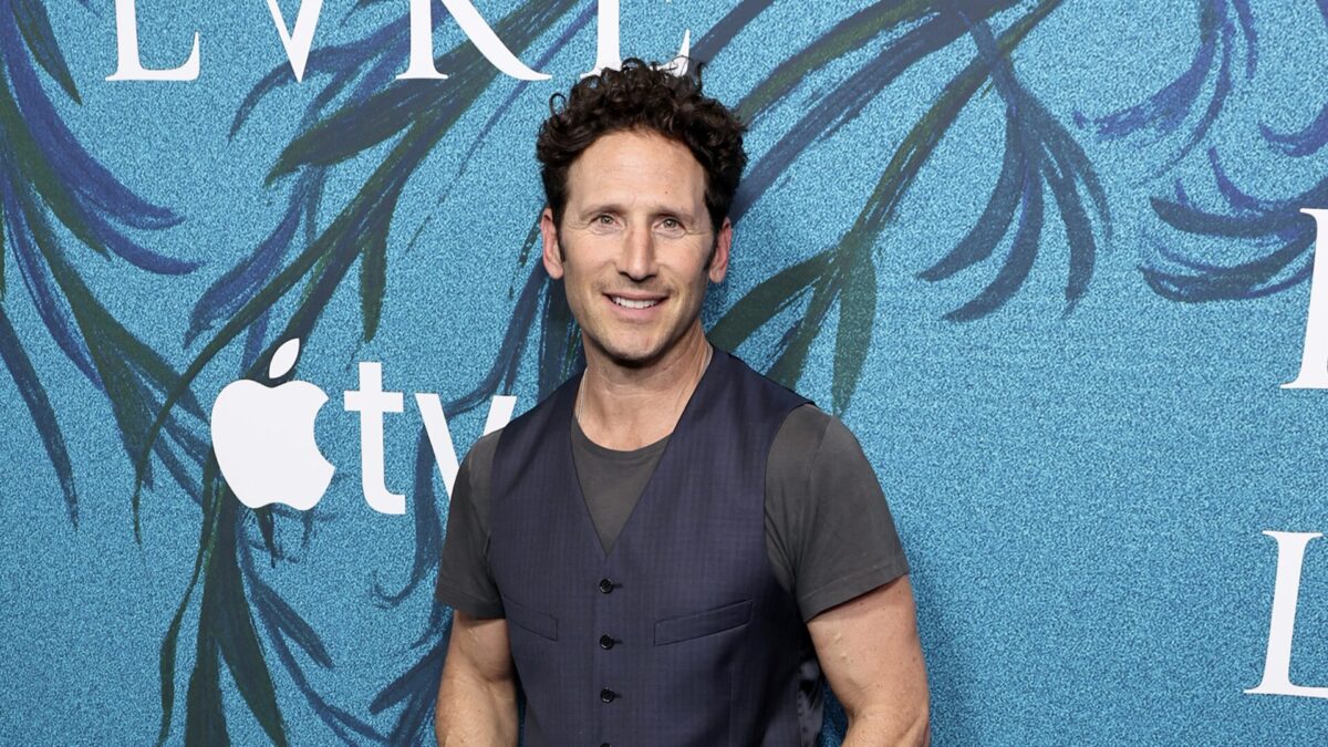 Mark Feuerstein Discovered ‘Beauty’ Filming GUNS & MOSES