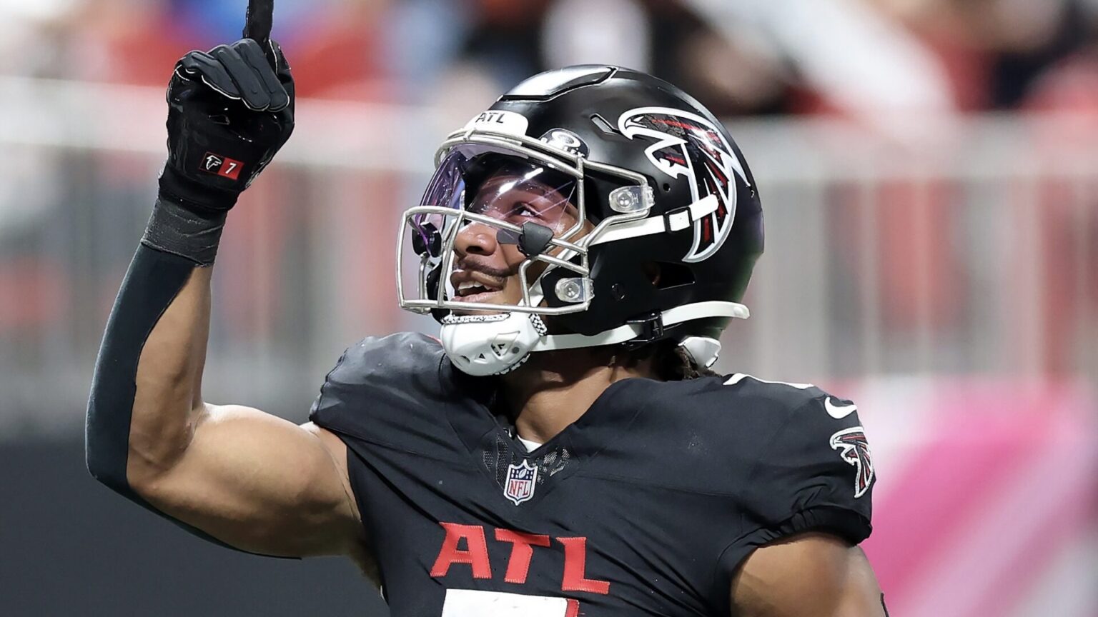 Falcons' Bijan Robinson Praises God After Meaningful Win