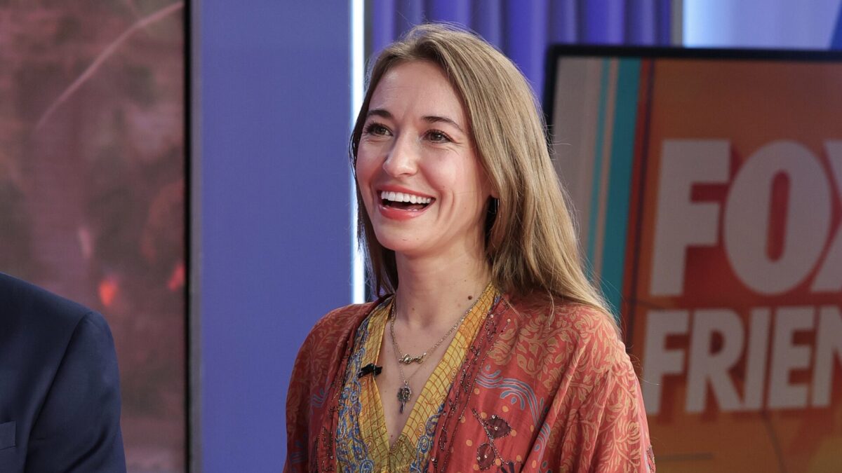 Lauren Daigle Didn't Waver When Label Exec Questioned Faith