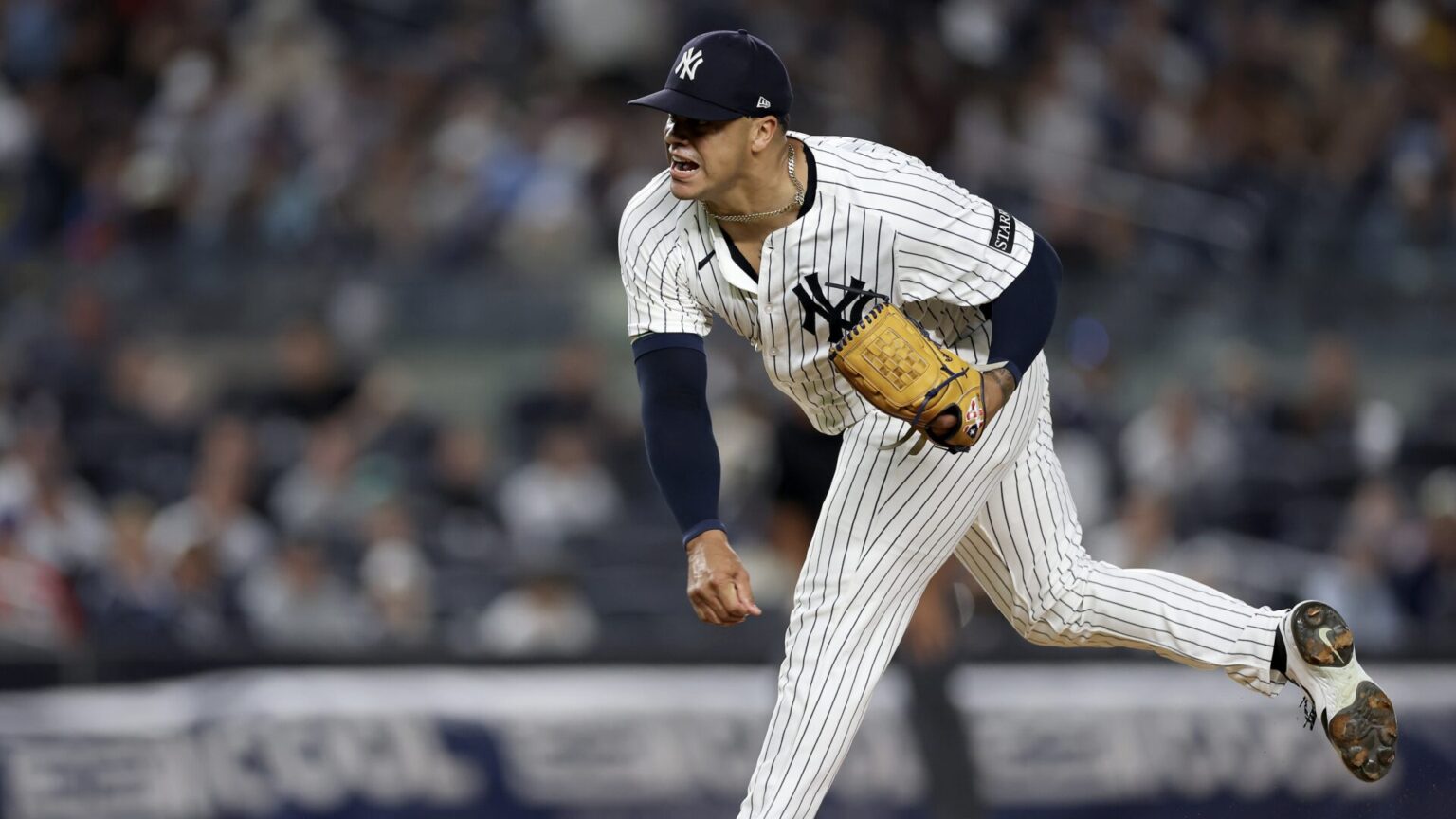 Yankees Pitcher Fernando Cruz Plays With Jesus on His Side