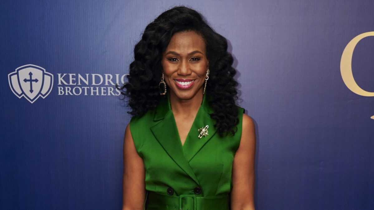 Priscilla Shirer Wants You to Communicate With God