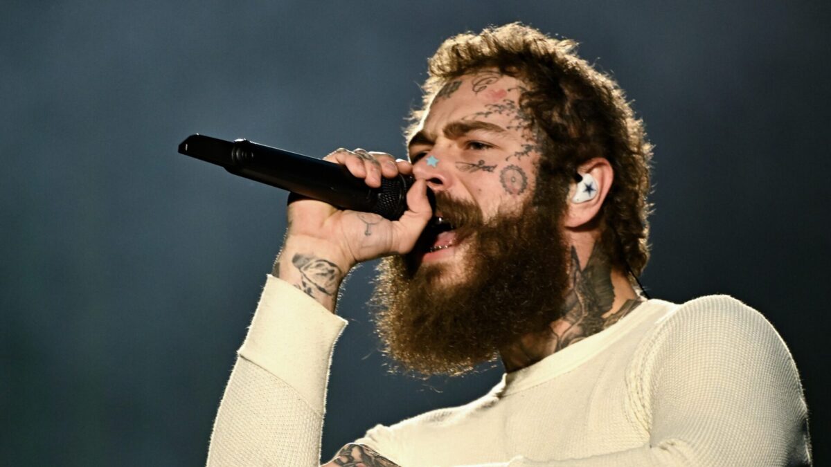 Post Malone Stops Stagecoach Performance to Help Fan