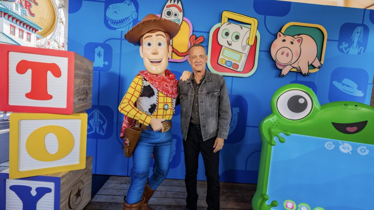 Tom Hanks Wants Children to Cut Down on Screen Time